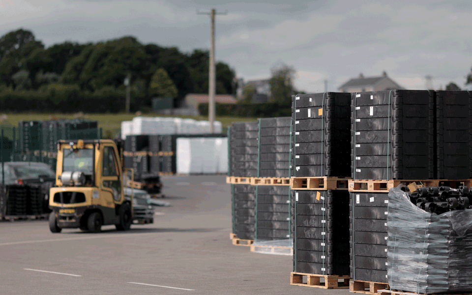 Global Distributors | Cubis Systems